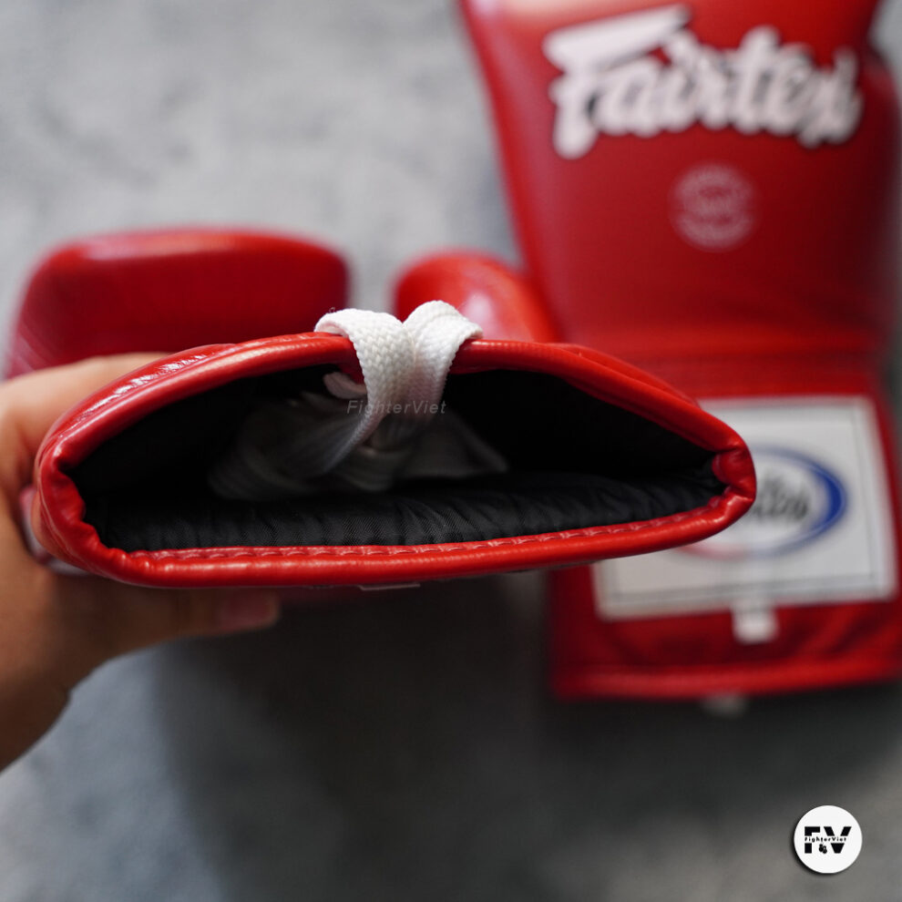Găng Boxing Fairtex BGL6 - Găng Buộc Dây Pro Leather - Locked Thumb ...